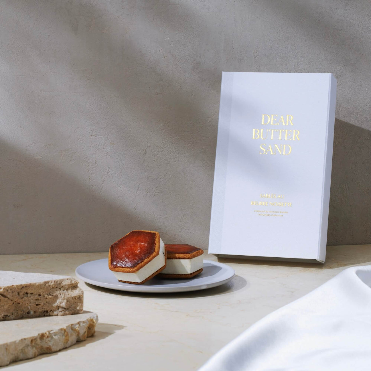 DEAR BUTTER SAND | ディアバターサンド